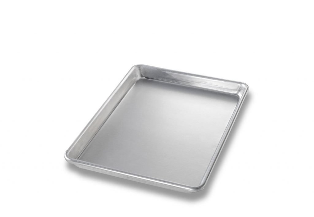 Quarter-Size Standard Sheet Pan - Chicago Metallic - A Bundy Baking ...