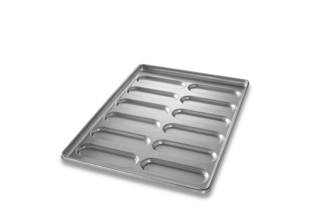 Full-Size Sub Sandwich Roll Pan - Chicago Metallic - A Bundy Baking ...