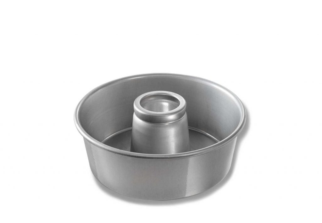 10" Fluted Tube Cake Pan - Chicago Metallic - A Bundy Baking Solution